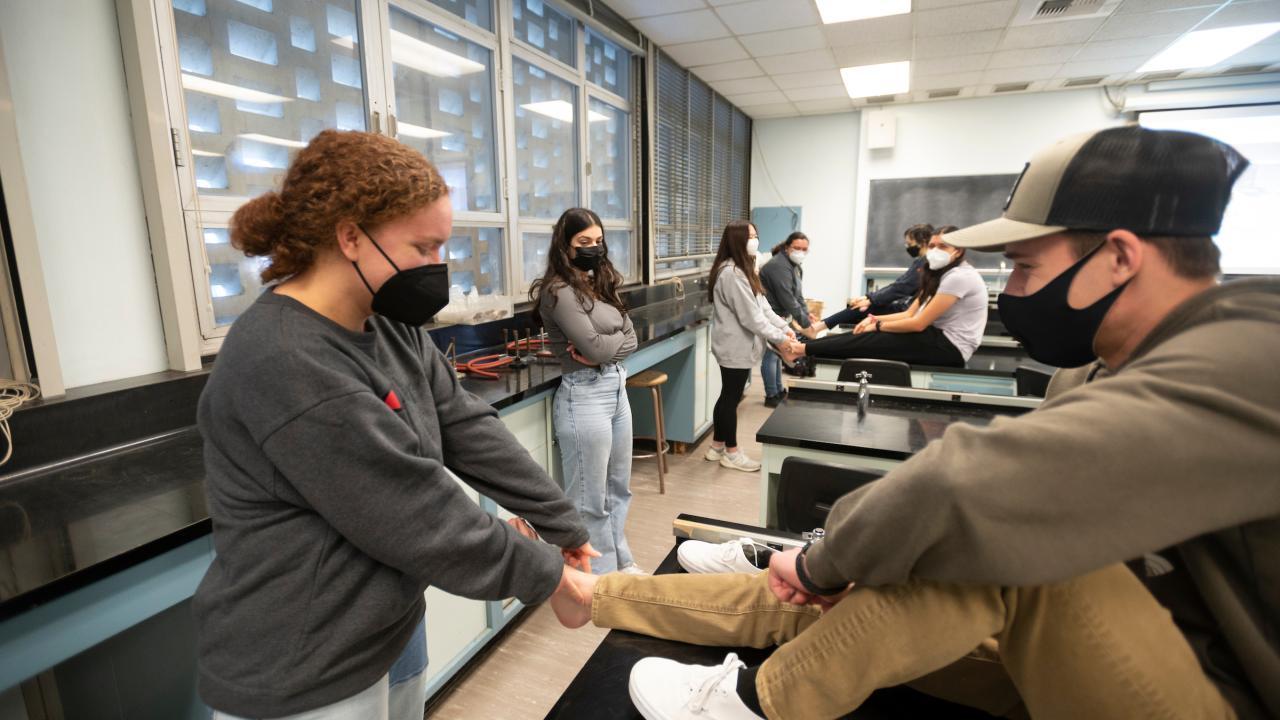 Program Helps BioSci Students Explore Careers | College of Biological ... Program Helps BioSci Students Explore Careers | College of Biological ...